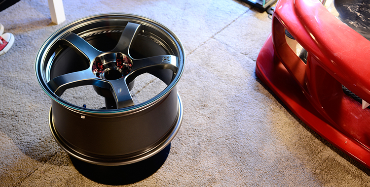 RA Motorsports Wheel Table Stand | flyingpenguin